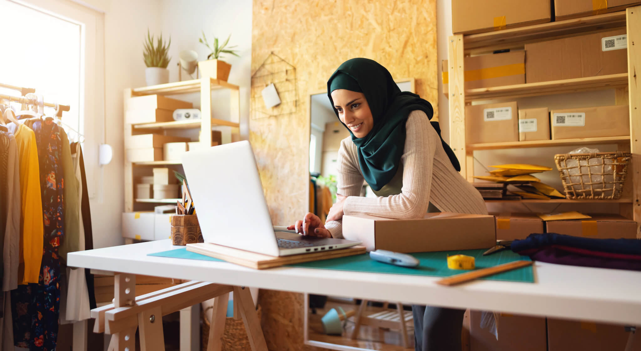 Am I a Business if I'm Selling Goods on an App? - Rocket Lawyer