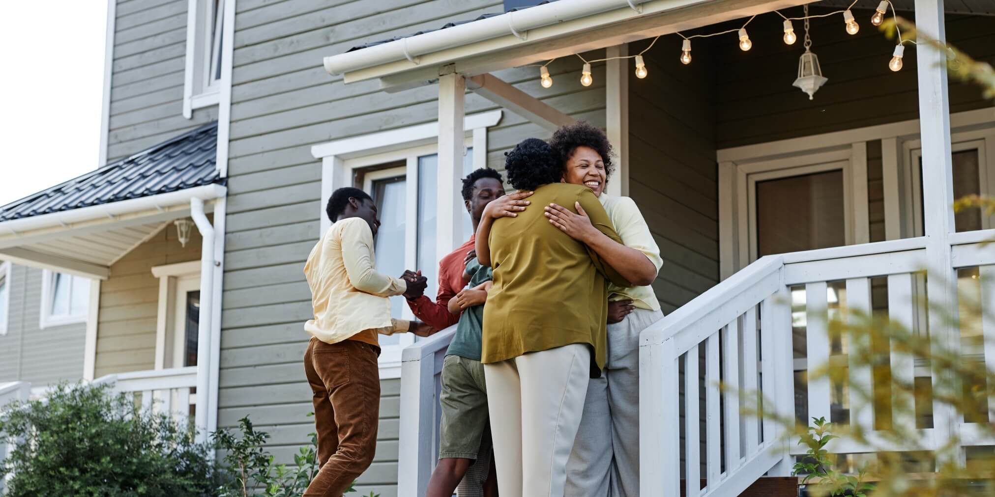 Landlord's Guide to Adding Adult Children to a Lease - Rocket Lawyer