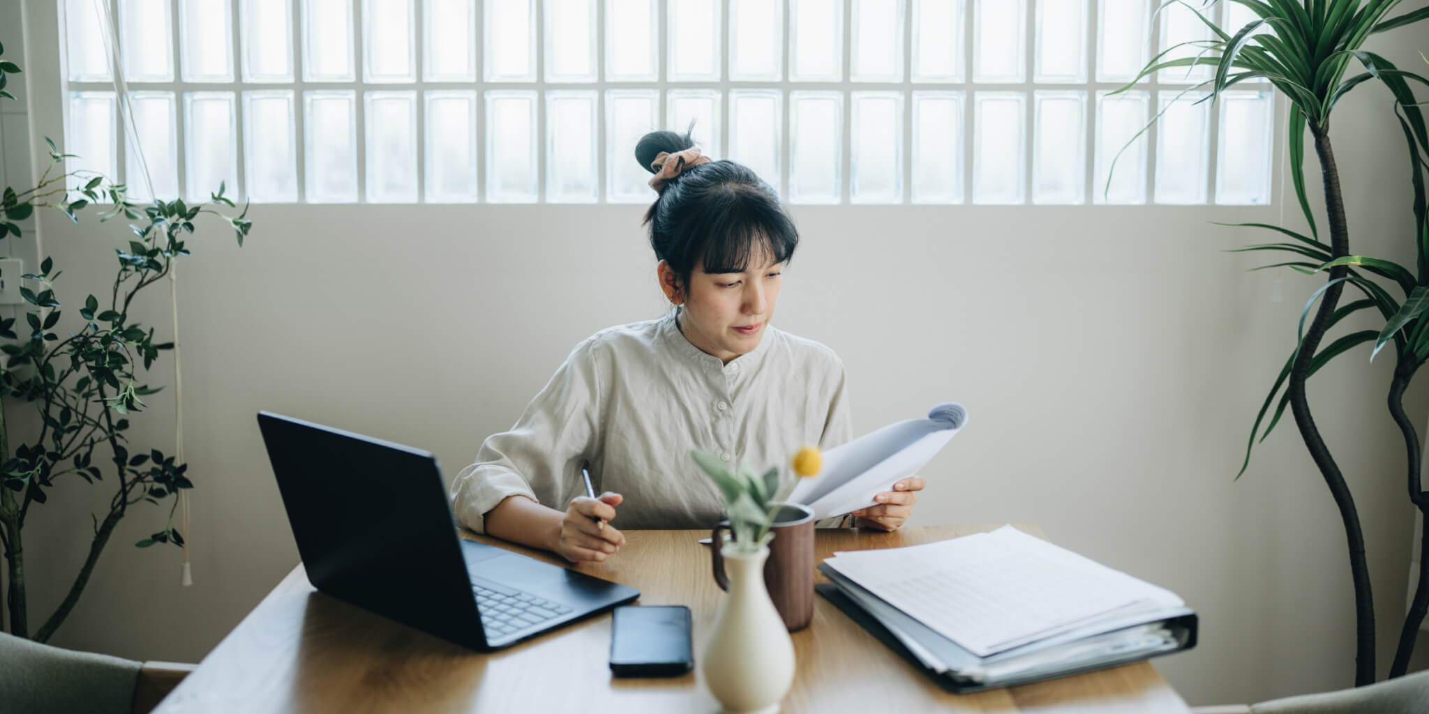 Landlord's Guide To Raising Rent - Rocket Lawyer