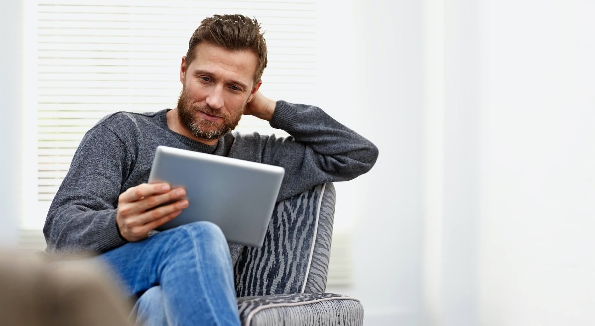 Legal Issues at Different Life Stages - Rocket Lawyer