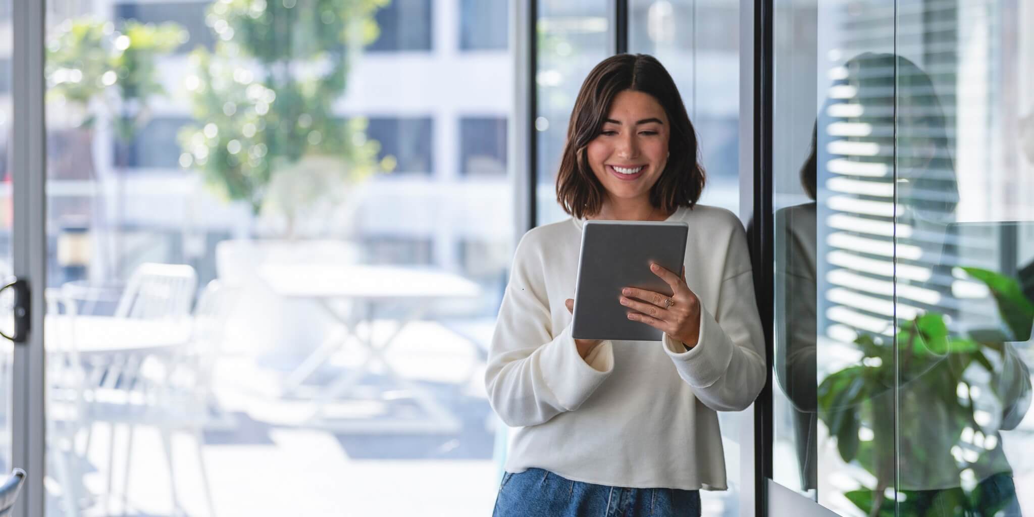 Three New Year's Resolutions to Jumpstart 2025 - Rocket Lawyer