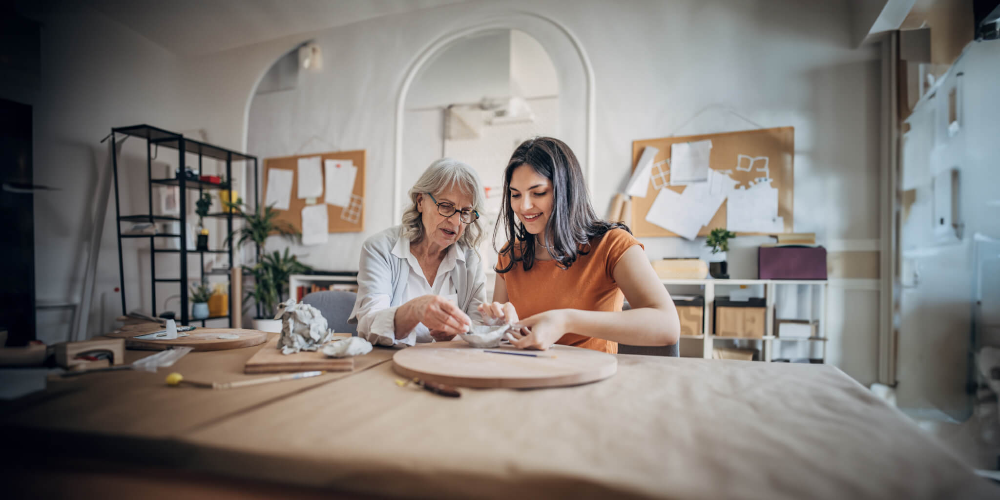 When Is It Time To Turn Your Side Hustle Into an LLC? - Rocket Lawyer